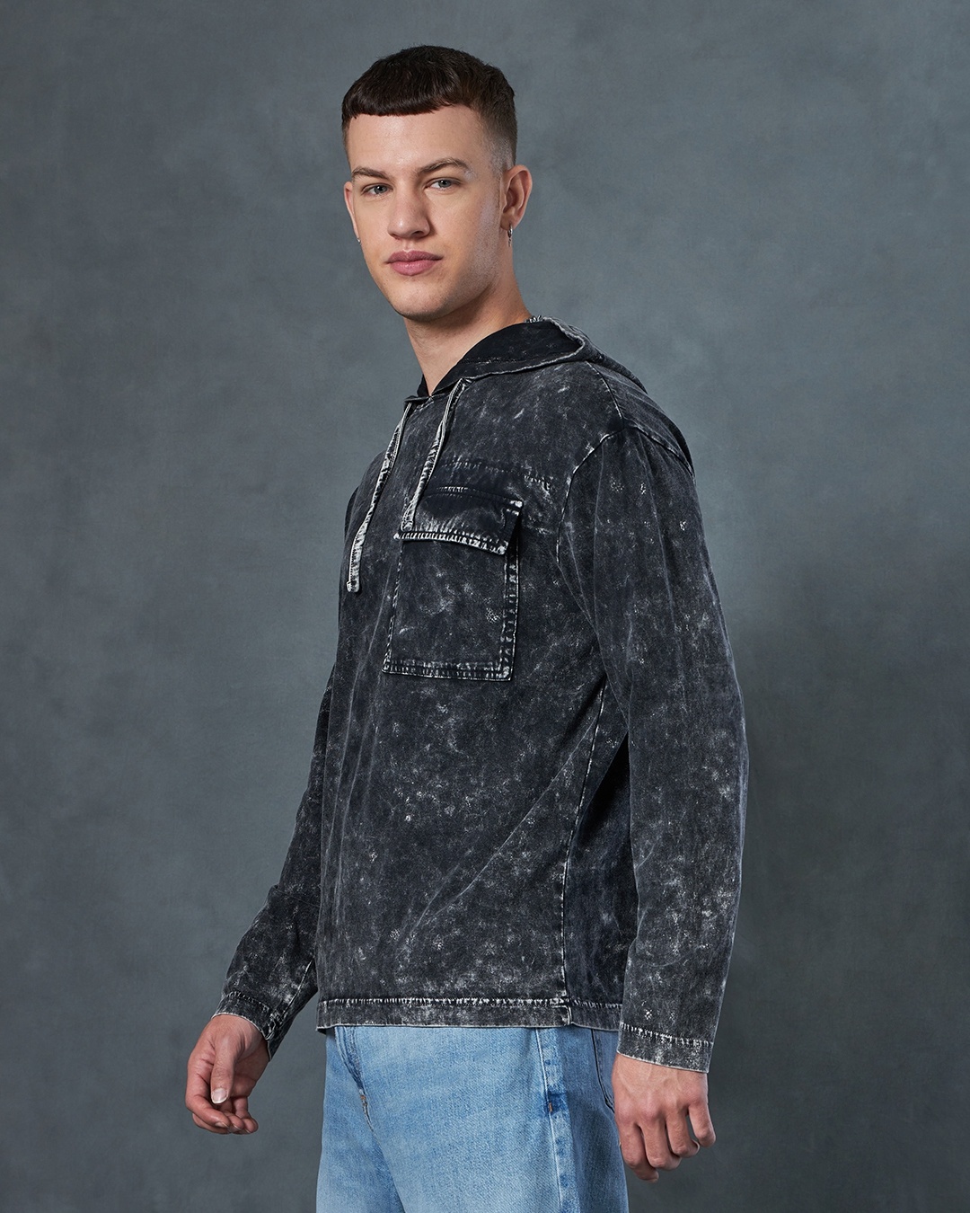 Buy Men's Black Oversized Acid Wash Hoodie T-shirt Online at Bewakoof