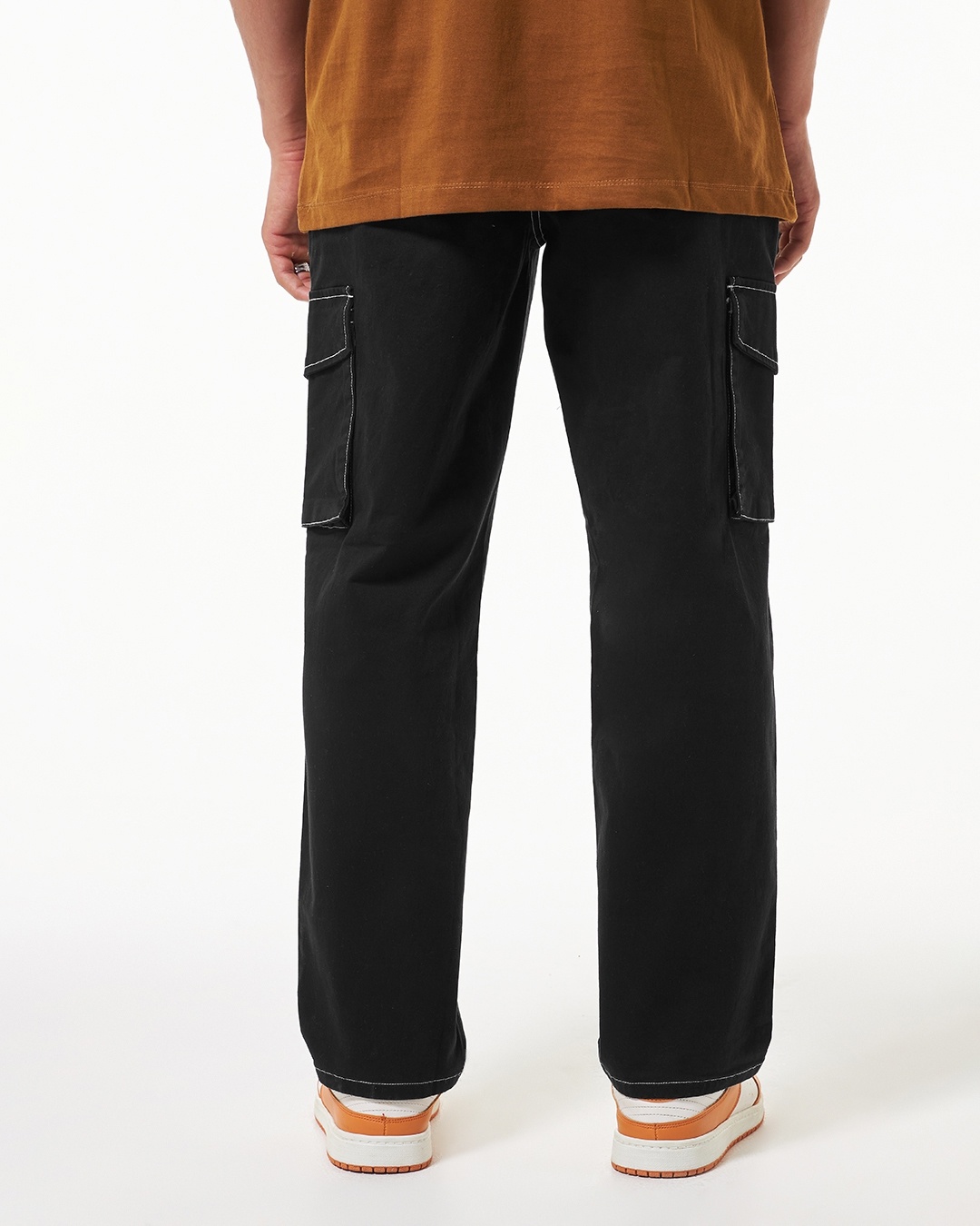 Buy Men's Black Baggy Oversized Cargo Pants Online at Bewakoof