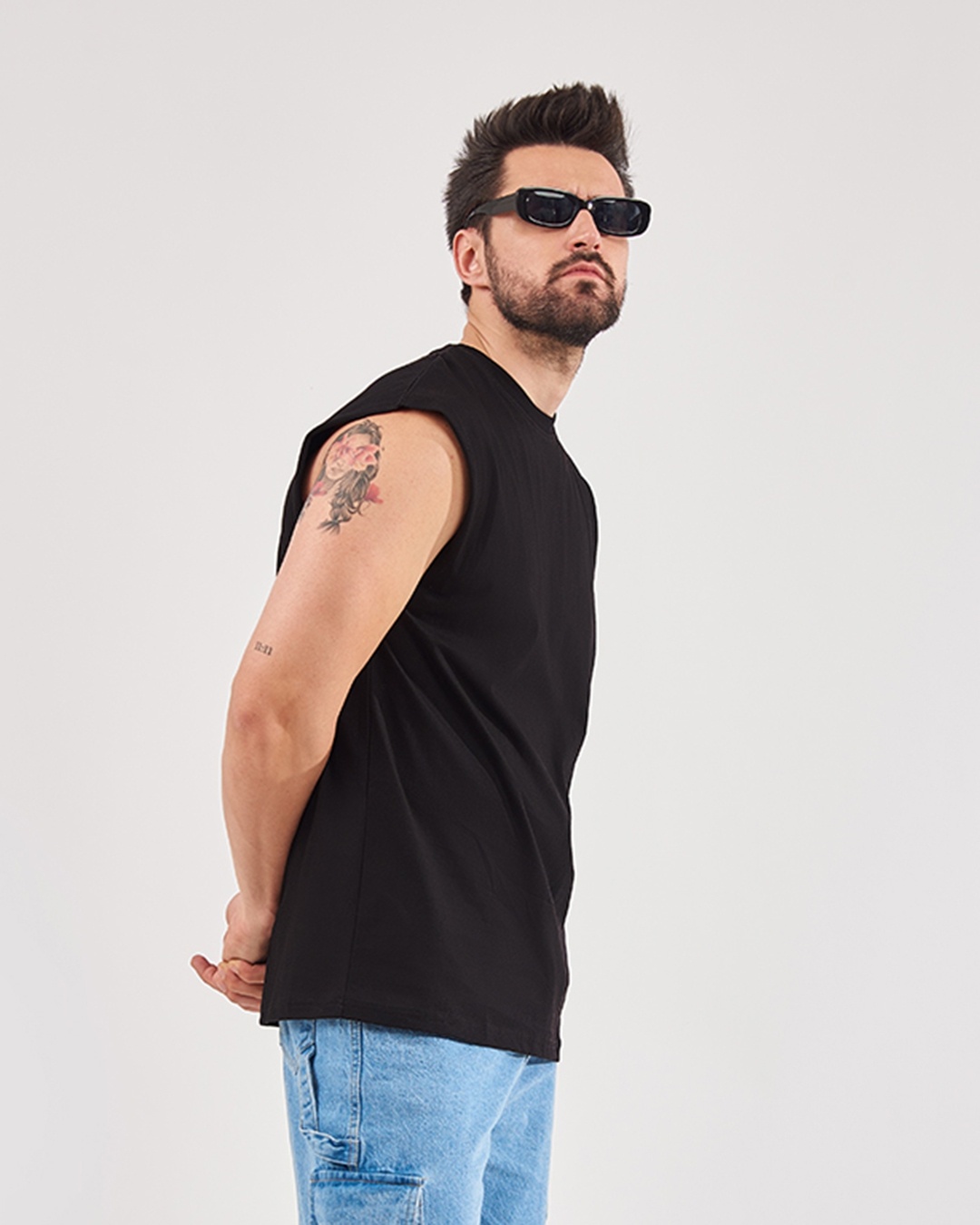 Buy Men's Black Oversized Vest Online at Bewakoof