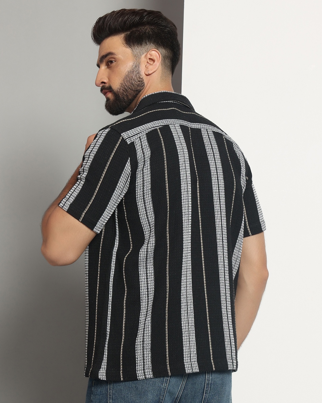 Buy Men's Black Striped Shirt Online at Bewakoof