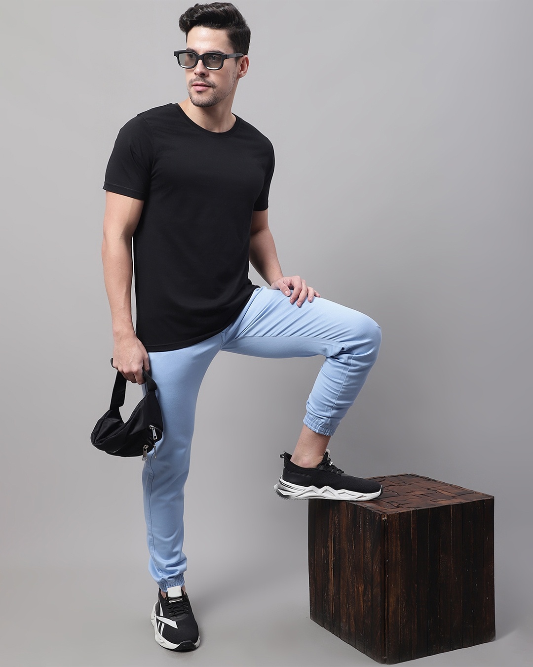 Buy Men's Blue Slim Fit Jogger Jeans Online at Bewakoof