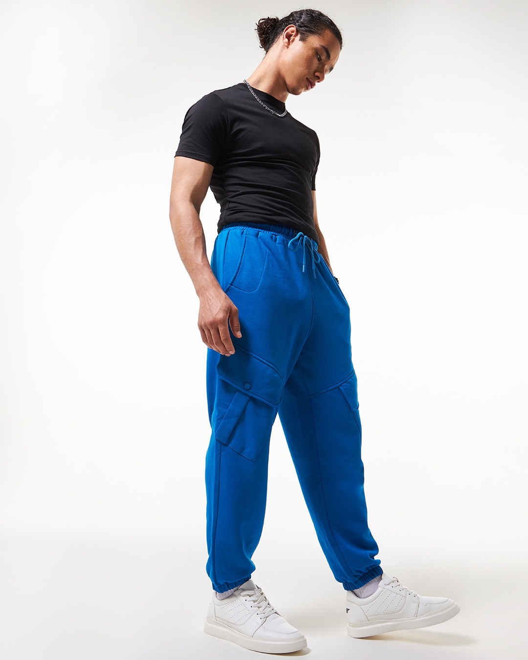 Buy Men's Blue Super Loose Fit Brushed Cargo Joggers Online at Bewakoof