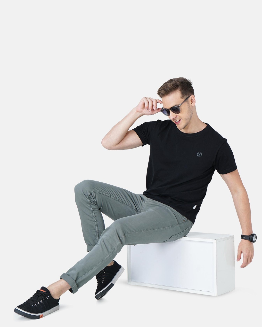 Buy Men's Green Slim Fit Jeans Online at Bewakoof
