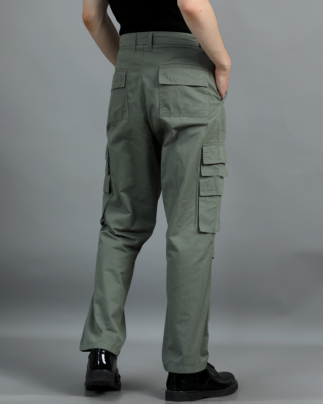 Buy Men's Moss Green Relaxed Fit Cargo Pants Online at Bewakoof