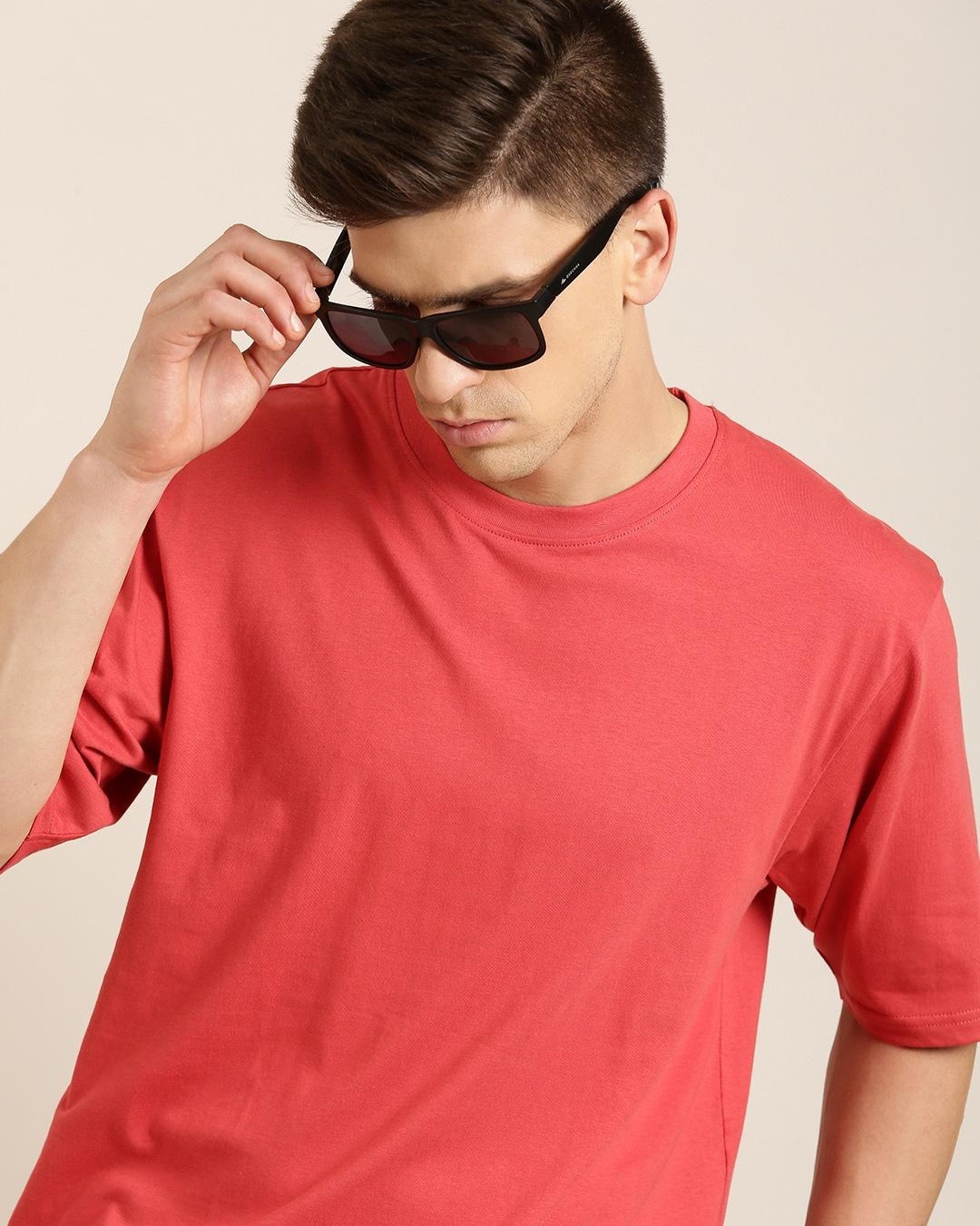 Buy Men's Red Oversized T-shirt Online at Bewakoof