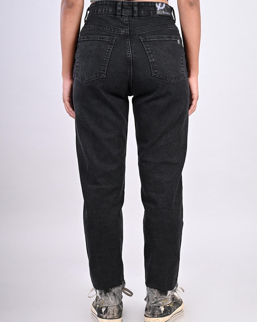 Buy Women's Black Mom Fit Ripped Jeans Online at Bewakoof