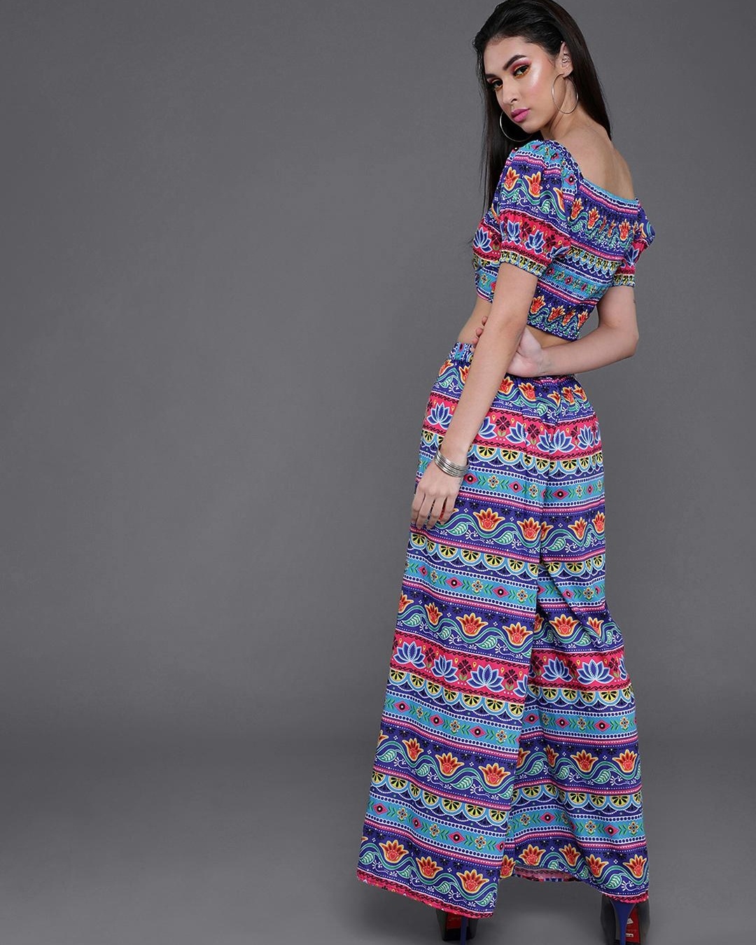 Buy Women's Blue and Pink Ethnic Motif Printed Clothing Set Online in ...