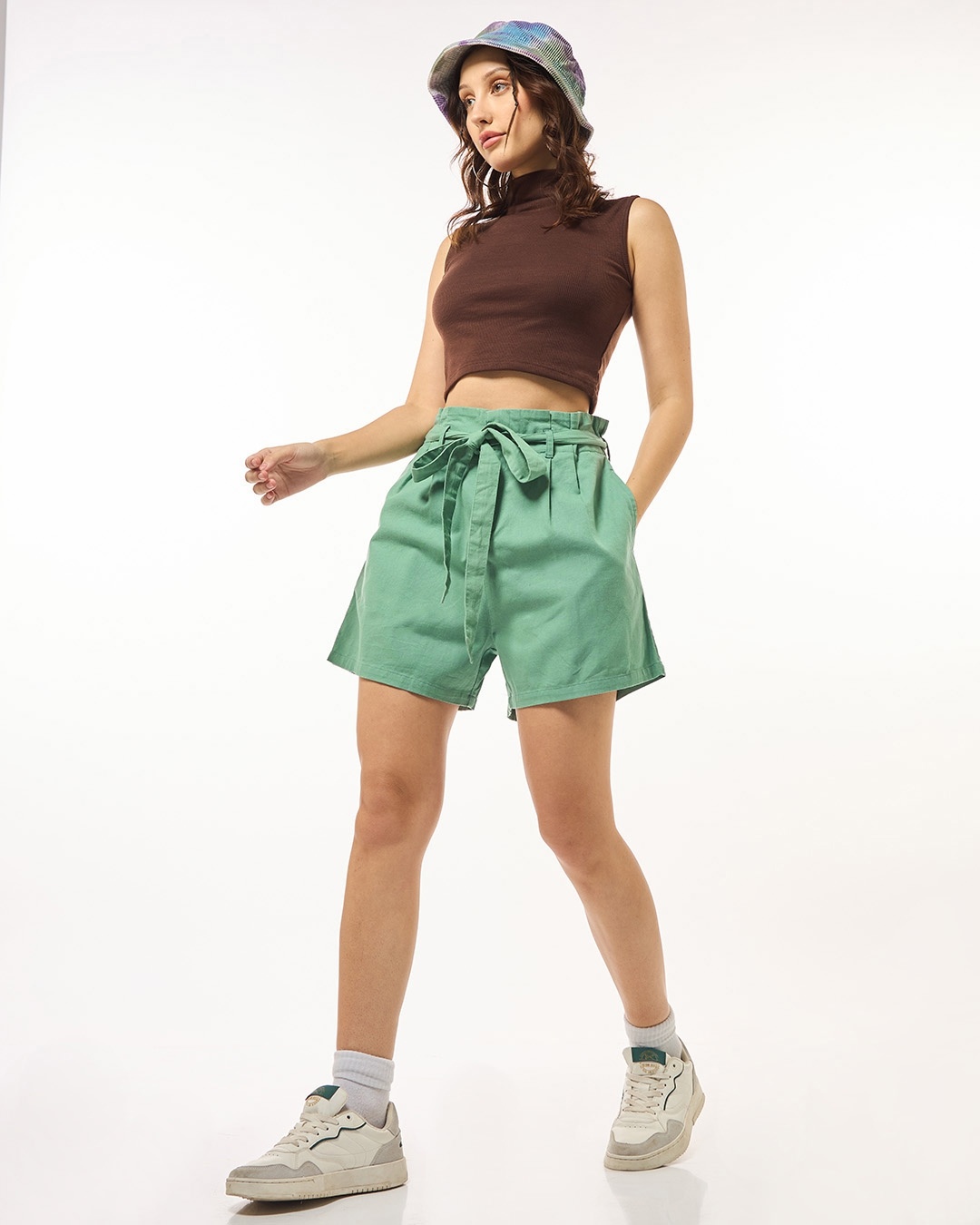 Buy Women's Green Oversized Linen Shorts Online at Bewakoof