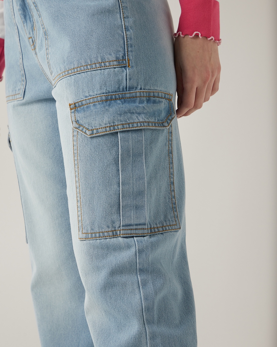 Buy Women's Light Blue Washed Wide Leg Cargo Jeans Online at Bewakoof