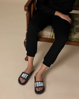 Women Sliders - Buy Slippers & Flip Flops for Women Online - Bewakoof.com