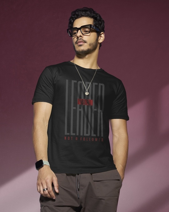 Buy Men's Black Leader Typography T-shirt Online at Bewakoof